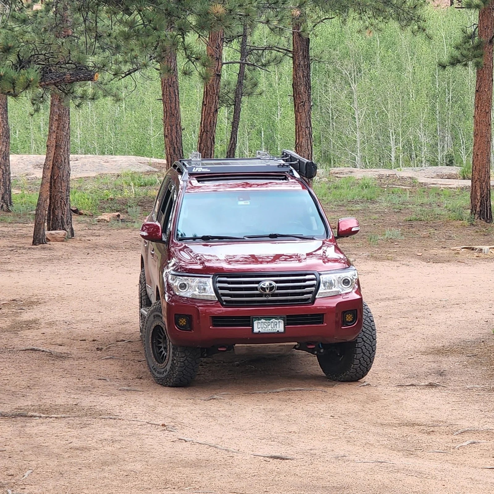 LFD Off Road Ruggedized Crossbar Kit - Land Cruiser 200 – Roof Top Overland